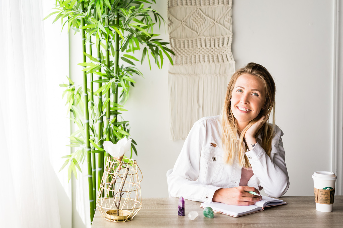 Full-Year Branding | Kay Schultz | Edmonton Headshot Photographer